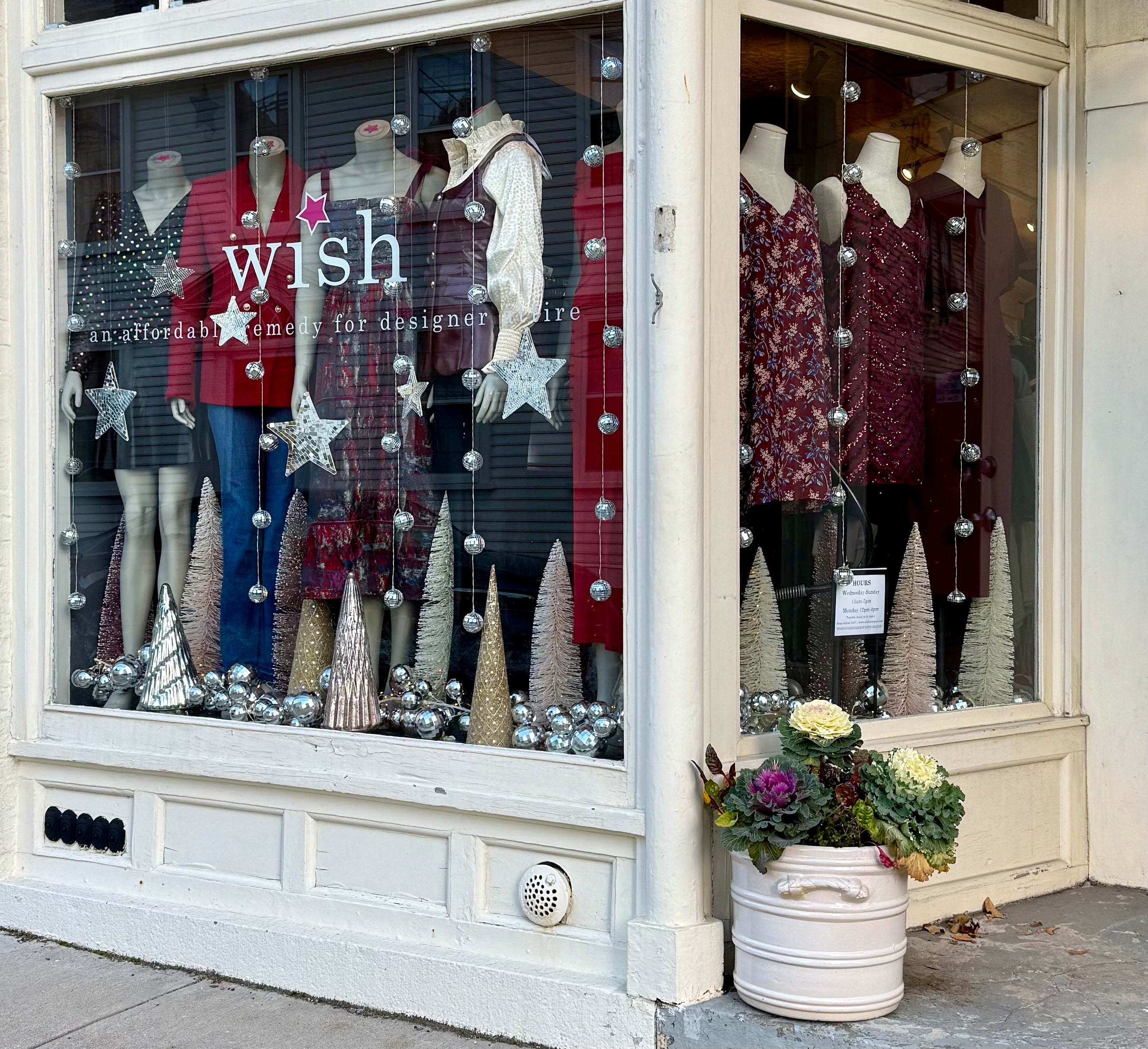 window shop (Wishmas #1 2025) – wish